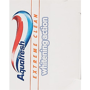 Aquafresh Extreme Clean Whitening Action Fluoride Toothpaste for Cavity Protection, 5.6 ounce