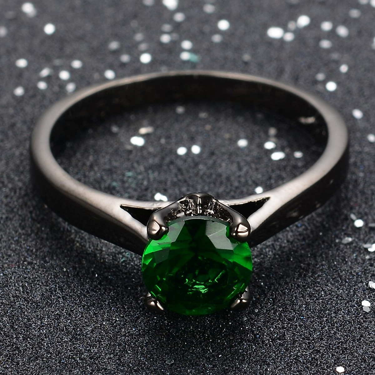 JunXin Round Shaped Emerald Green May Birthstone Solitaire Ring Black Gold Plated Size6/7/8/9/10(9)
