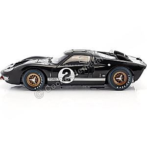 1966 Ford GT40 MK II Die-Cast Collectible Model Car