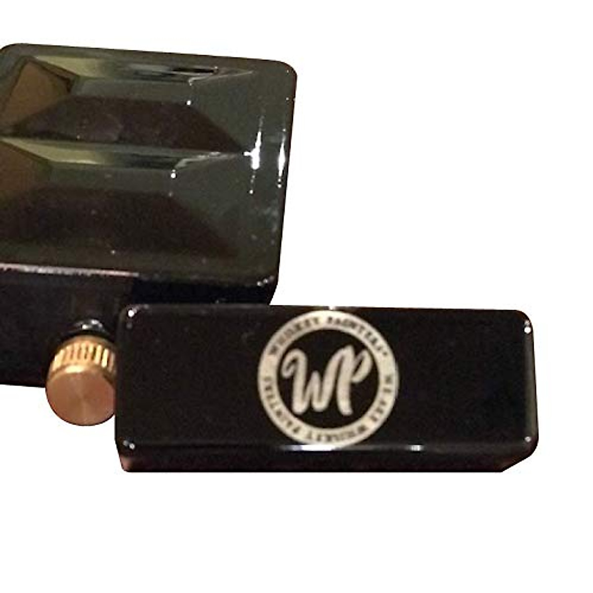 Whiskey Painter Flask Palette lid and Water Container This is for The Lid only. It is Made for Any of The Flask Bijou Boxes.