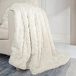 TOONOW Fuzzy Blanket Cozy Faux Fur Luxury Throw Blanket, Extra Soft, Double Sided, Fluffy, Plush Warm Throw Blanket for Couch Sofa Bed, 51''x67'' (White)