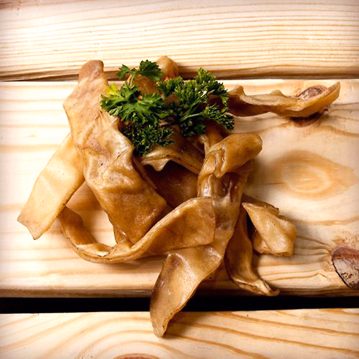 Downtown Pet Supply Pig Ears Strips - Dog Treats Small Dogs - Dog Dental Treats & Rawhide-Free Dog Chews - Promotes Healthy Coat & Skin Care - Rich in Protein, Vitamins & Minerals - 2 lbs