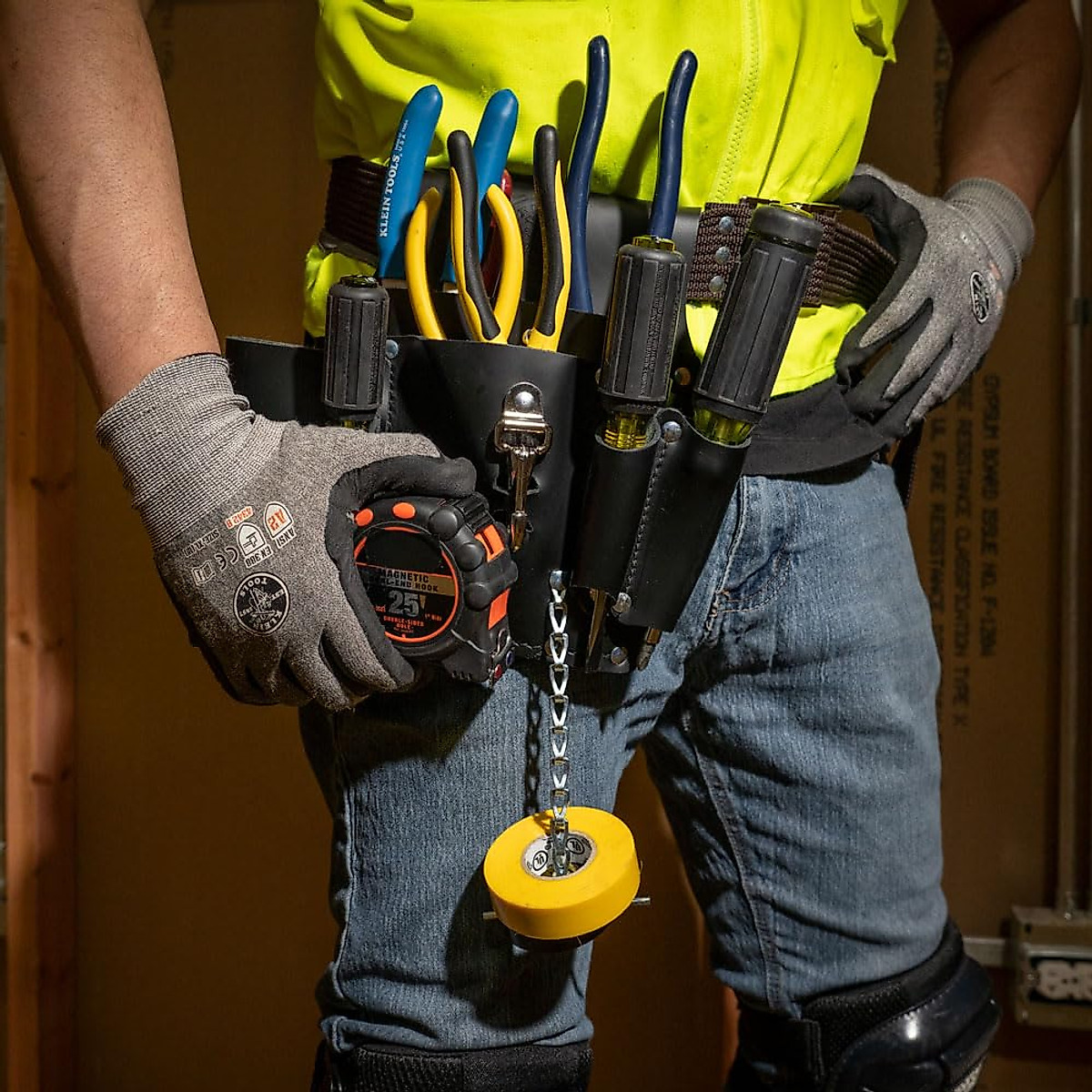 Klein Tools 5178 Pocket Tool Pouch, Leather, Tunnel Loop Belt Connection, Black