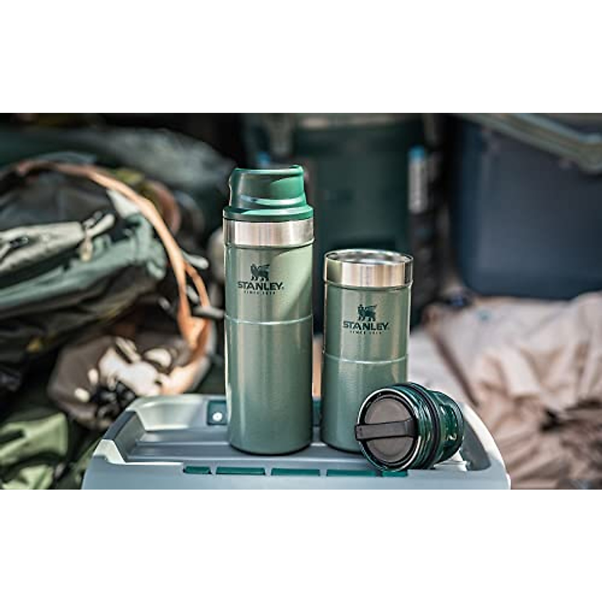 STANLEY Trigger Action Travel Mug 0.47L Hammertone Green – Keeps Hot for 7 Hours - BPA-free Stainless Steel Thermos Travel Mug for Hot Drinks - Leakproof Reusable Coffee Cups