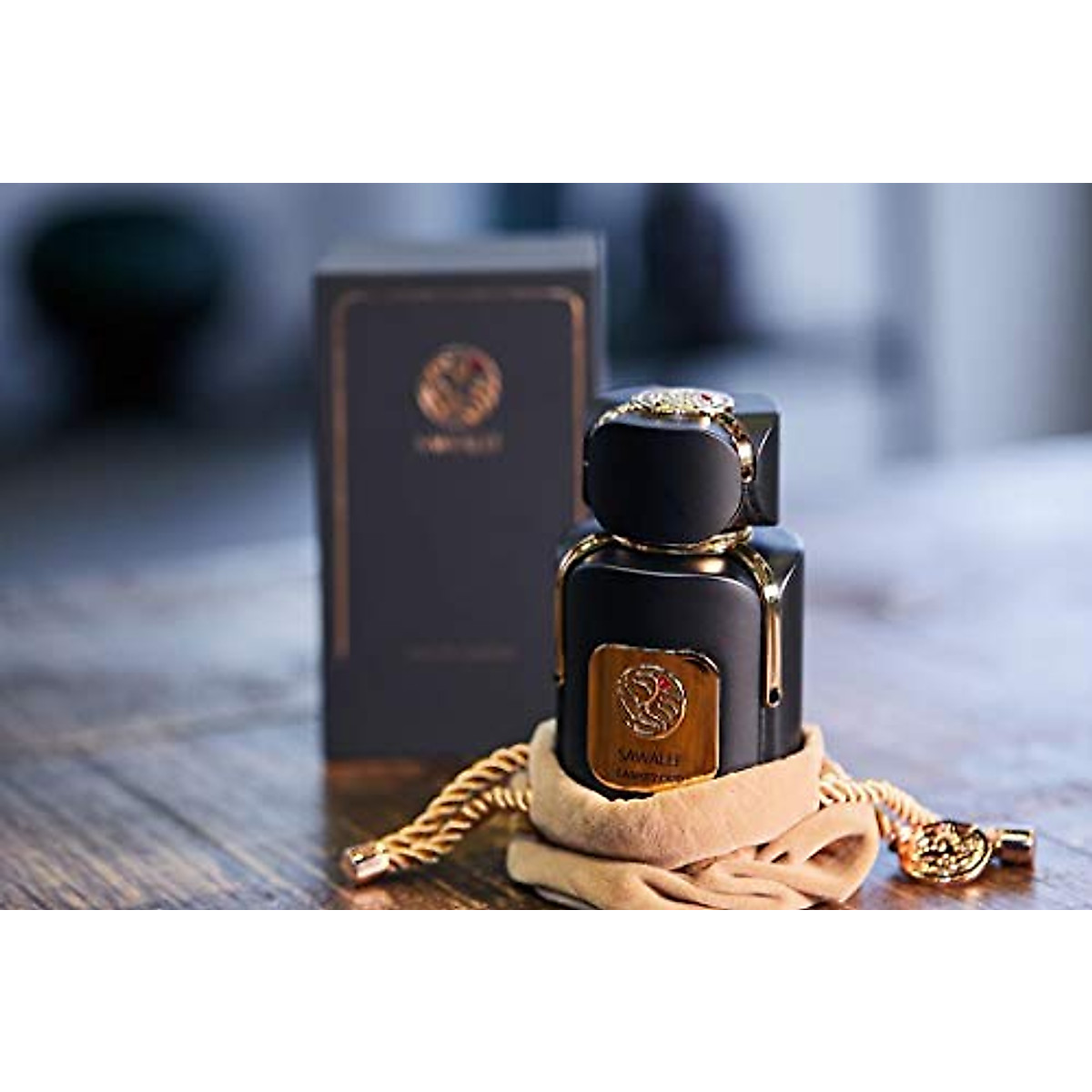 Swiss Arabian FANNAN, Eau de Parfum 80 mL from the SAWALEF Boutique Range | Unisex Mossy Woods Niche Release | Long Lasting with Intense Sillage | Cologne for Men and Perfume for Women Oud