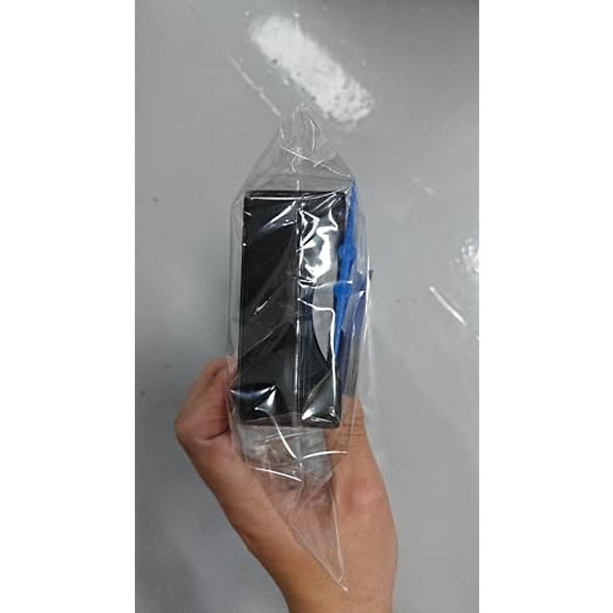 Cup Cradle for Tumblers with Built-in Slot, Silicone Tumbler Holder for Crafts Use to Apply Vinyl Decals for Tumblers, Small Tumbler Stand Cup Holder with Felt Edge Squeegee for Cups Bottles (Black)