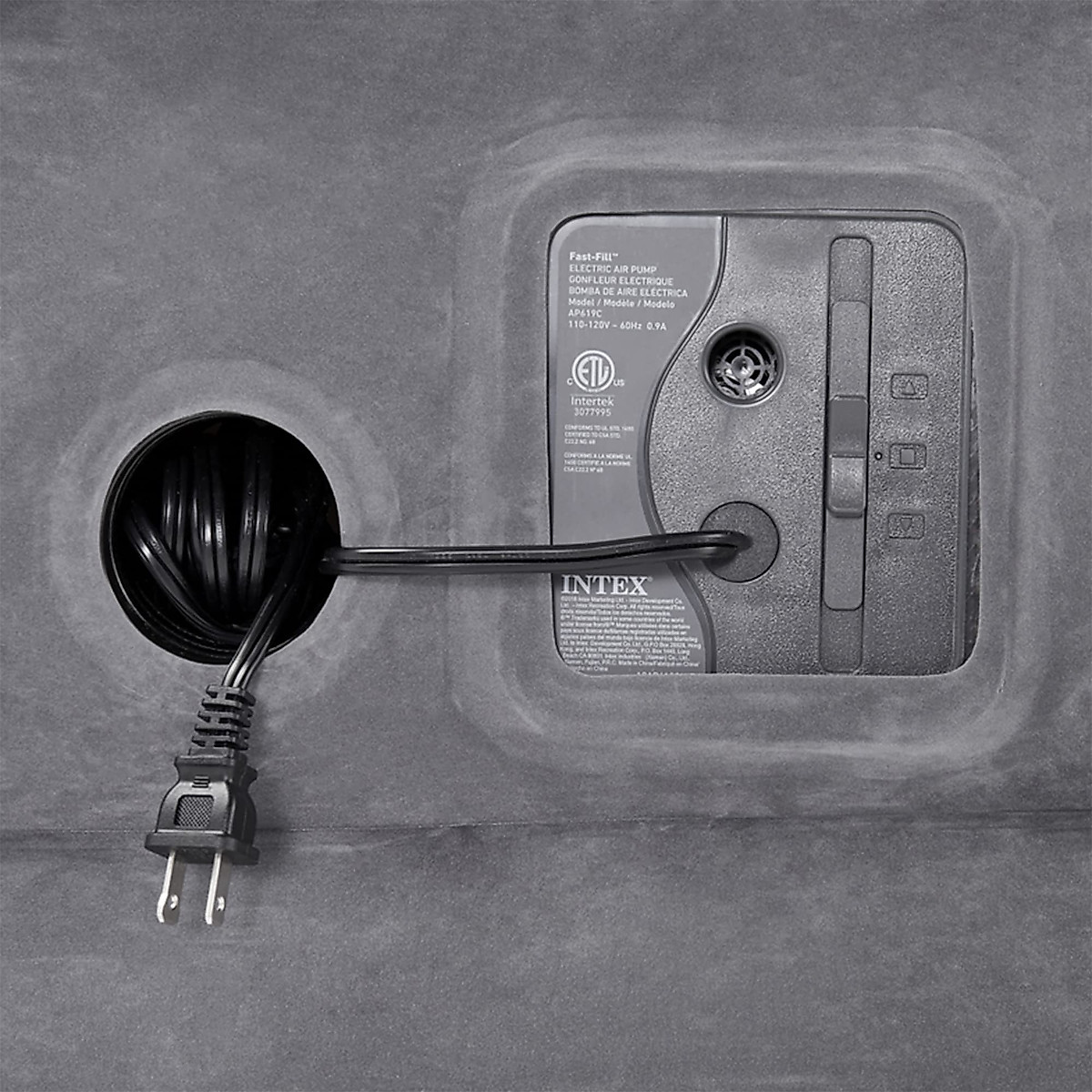 Intex Dura-Beam Ultra Plush Inflatable Pillow Top Bed Air Mattress with Headboard, Built-in Internal Electric Pump and Carry Storage Bag, Queen, Gray