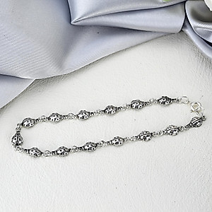 AeraVida Cute and Charming Ladybug .925 Sterling Silver Link Bracelet