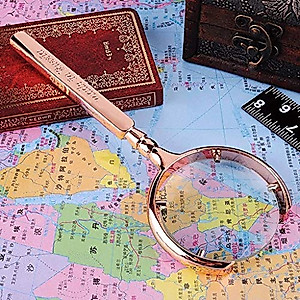 YUTR Creative Hand-held Russian Soviet High-Definition Magnifying Glass Metal Antique Optical Old Reading Newspaper Gift