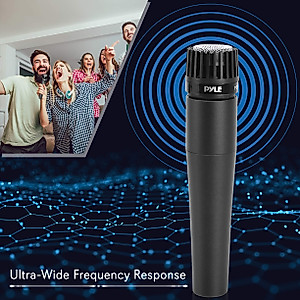 PylePro Dynamic Handheld Microphone, Professional Moving Coil Mic with Built-in Pop Filter, Wide Frequency Response, High Signal Output, Rugged Design, Low Noise Circuitry, 15' ft. XLR Cable Included
