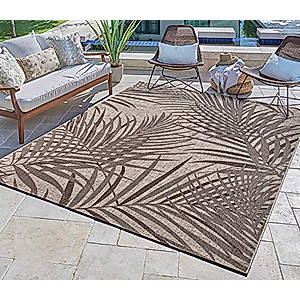 Gertmenian Indoor Outdoor Area Rug, Classic Flatweave, Washable, Stain & UV Resistant Carpet, Deck, Patio, Poolside & Mudroom, 5x7 Ft Standard, Royal Palm Leaf, Tan