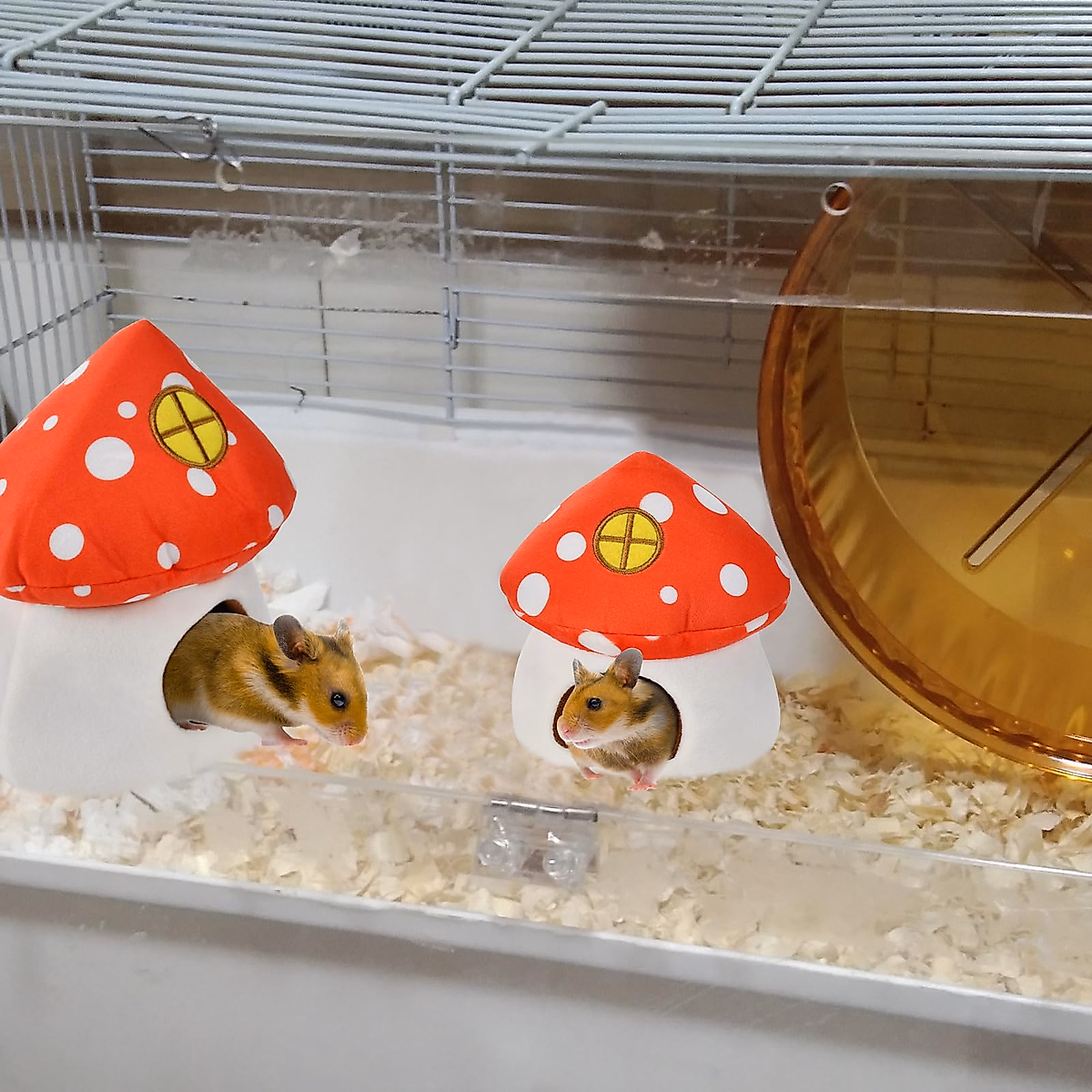 LyssKMK Cozy Mushroom House for Hamsters Soft Plush Tiger Shelter for Rat Small Guinea Pigs Cute Warm Bedding for Small Pets Cartoon Mushroom