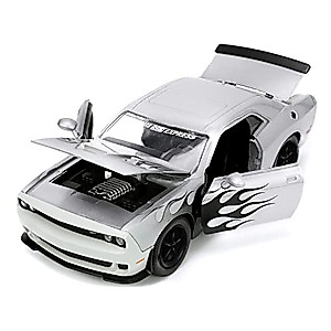 Jada Toys Big Time Muscle 1:24 2015 Dodge Challenger SRT Hellcat Die-cast Car Silver/Black Flames, Toys for Kids and Adults