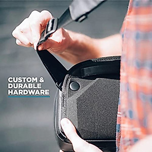 NOMATIC - McKinnon Camera Sling 8L