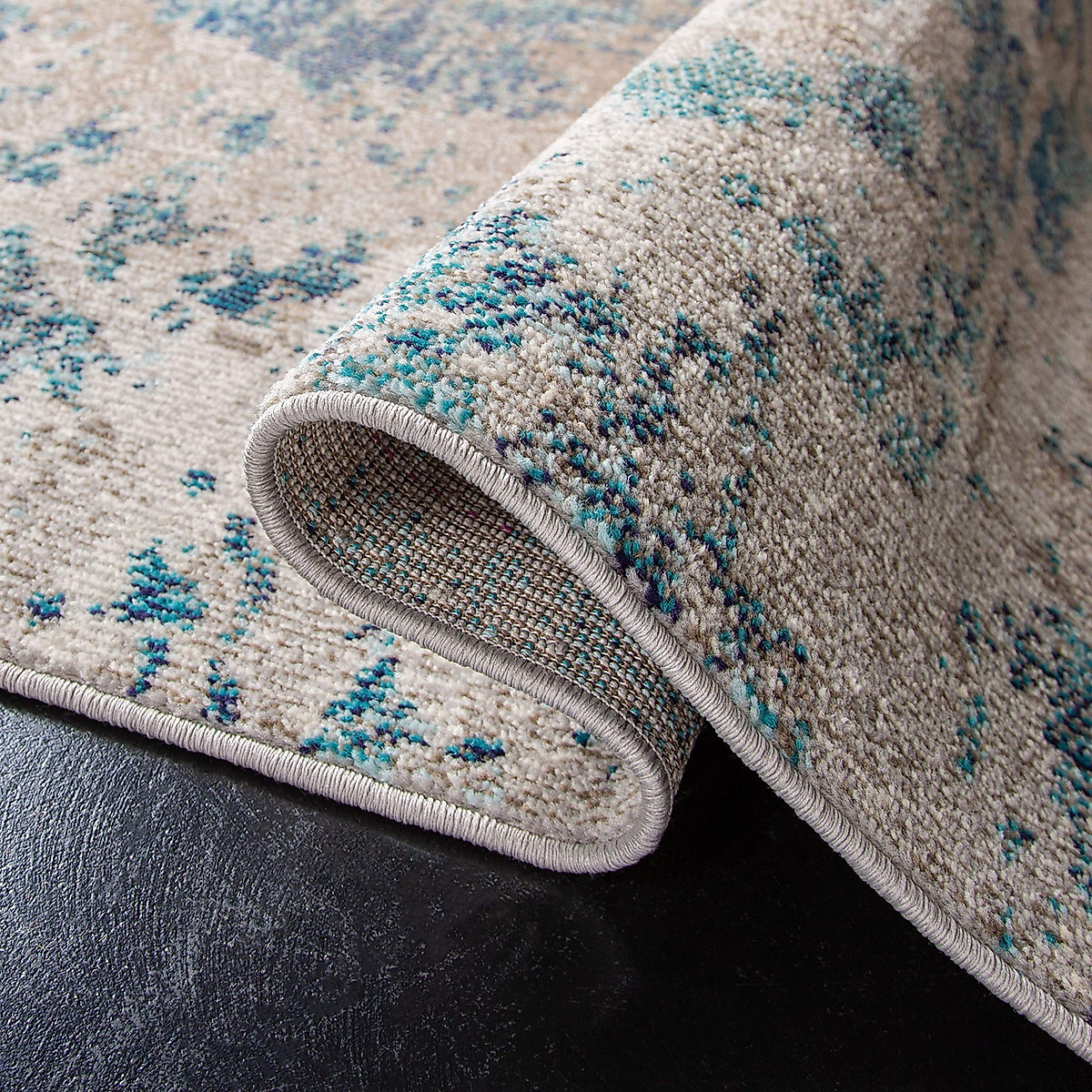 SAFAVIEH Madison Collection Area Rug - 9' x 12', Blue & Grey, Modern Boho Abstract Design, Non-Shedding & Easy Care, Ideal for High Traffic Areas in Living Room, Bedroom (MAD440M)