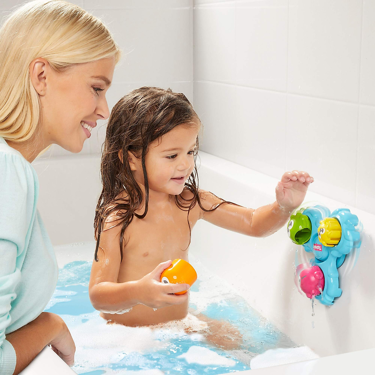 Toomies Tomy Spin & Splash Octopals Toddler Bath Toy You Pour and They Spin & Splash
