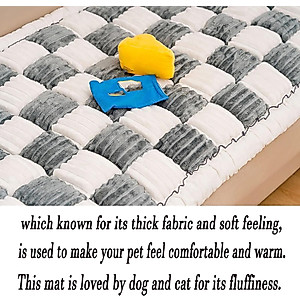 Cozy Pet Savior Couch Cover, Cozy Plaid Patchwork Pet Saviour Dog Mat Furniture Protector Couch Cover (Grayish Blue, 50x50 cm/19.68x19.68 in)