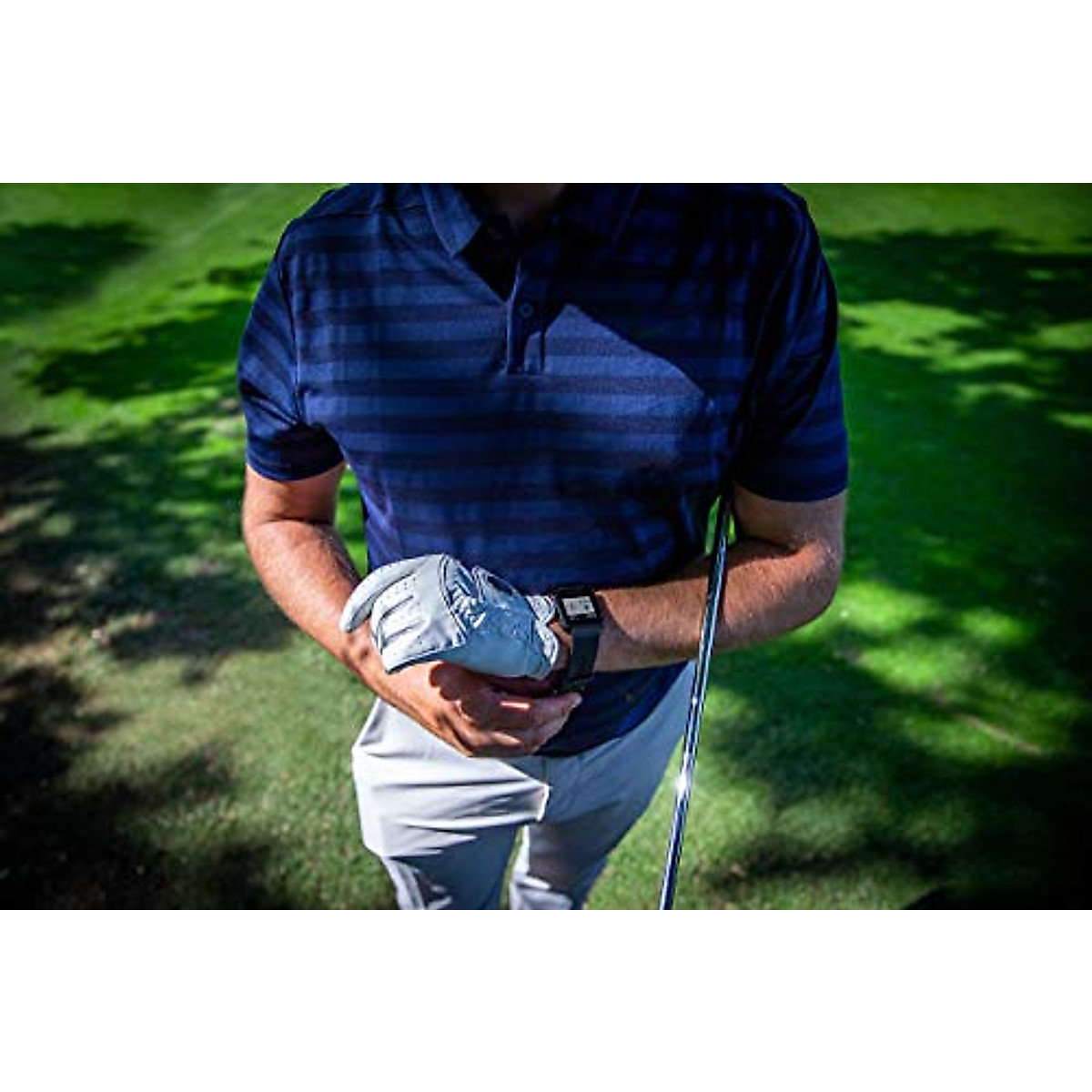 Garmin Approach S10 - Lightweight GPS Golf Watch, Black, 010-02028-00 (Renewed)