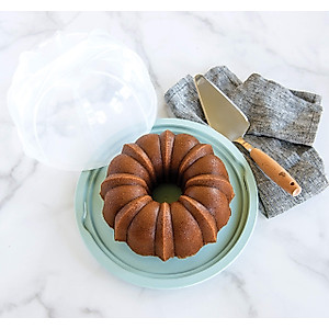 Nordic Ware Platinum Anniversary Bundt Pan and Cake Keeper Bundle
