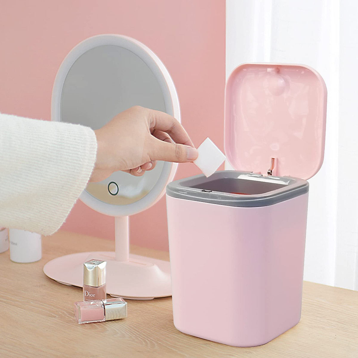 Vababa Mini Plastic Waste Can, 2 L/0.5 Gallon Push-Button Trash Can, Pink