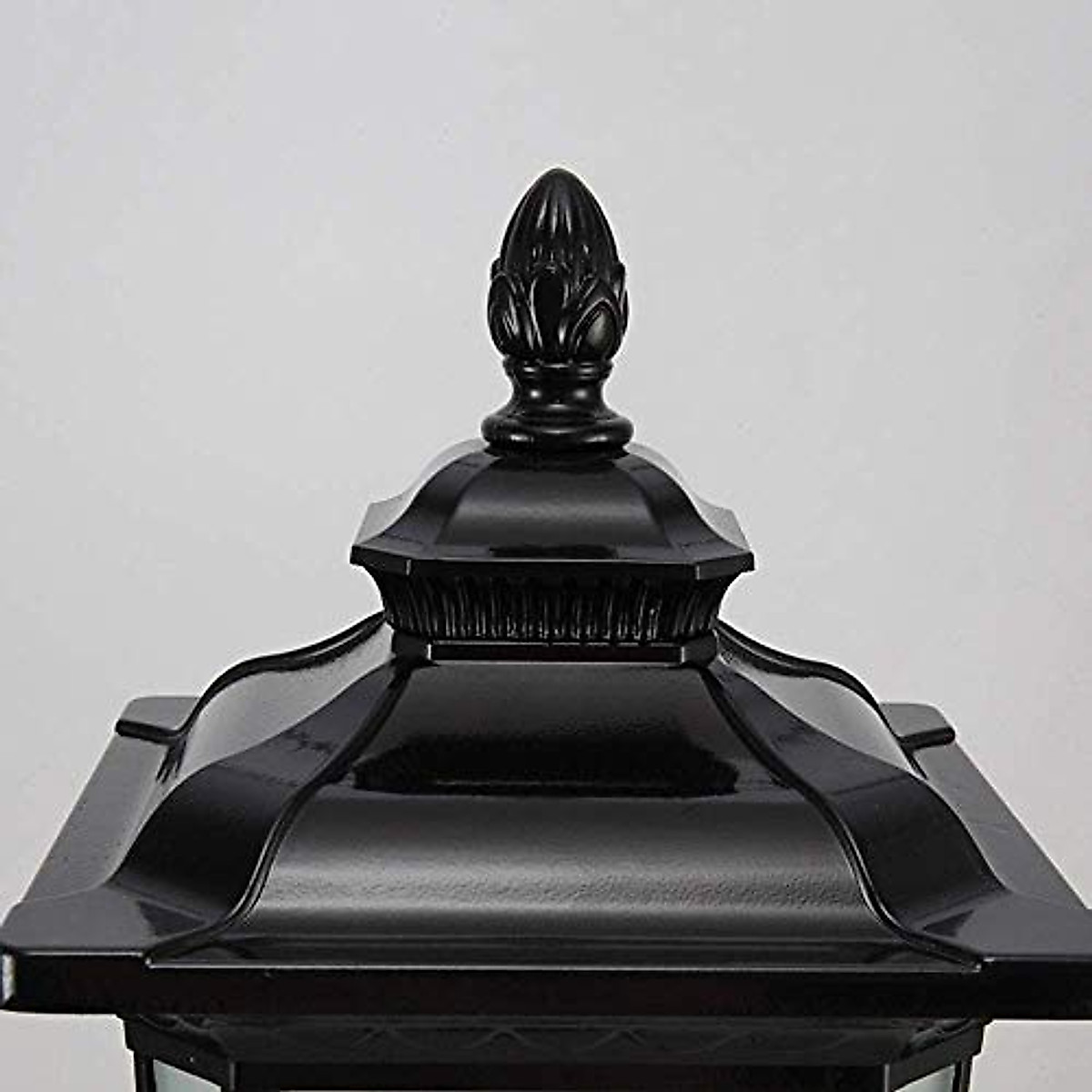 1.1/1.4M IP65 Waterproof Outdoor Post Light European Vintage Garden Street Landscape Lighting Lantern Aluminum Metal Glass High Pole Pillar Lamp E27 Villa Lawn Floor Lamps