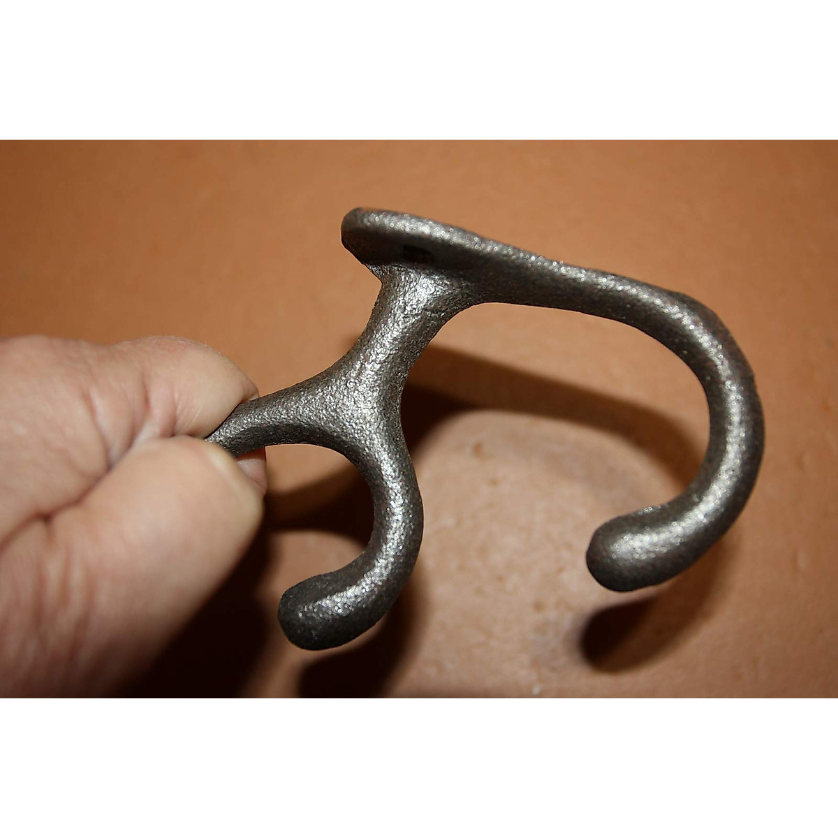 Southern Metal Old Fashion Towel Wall Hooks Triple Bath Robe Towel Wall Hooks, Cast Iron, 2 Pieces, H-15