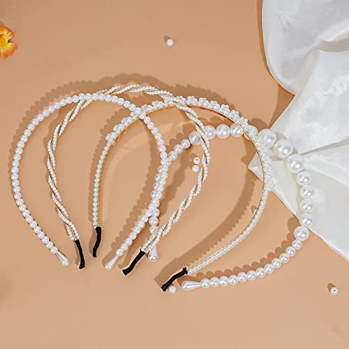 BEAYFILY 4 Pack Pearls Fashion Headbands,White Artificial Pearl Rhinestones Hairbands,Bridal Hair Hoop Party Wedding Hair Accessories for Women Girls