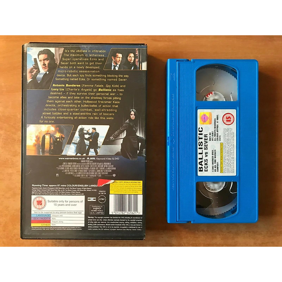 Ballistic - Ecks vs Sever - Lucy Lui / Banderas - Ex-Rental - Action Video - VHS