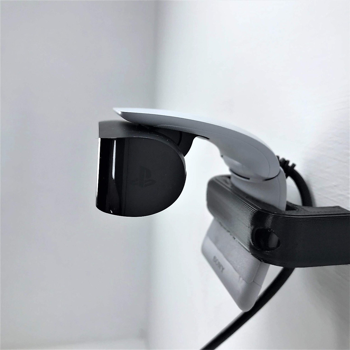 3D Cabin Wall Bracket HD Camera Wall Mount Holder Compatible with The PS5 PlayStation 5 White