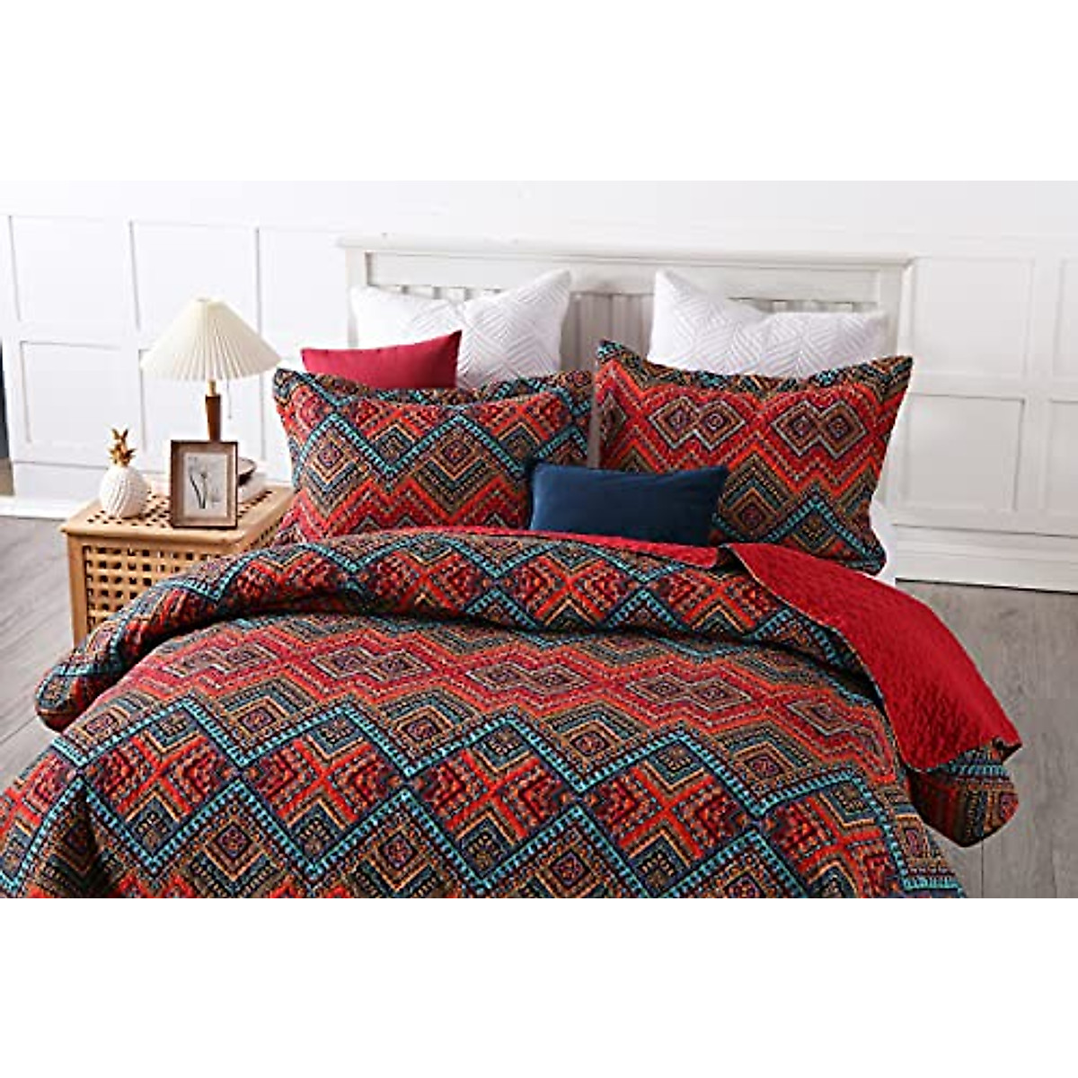 Yvooxny Quilt Set Queen Size Bedspread Bohemian Style Lightweight Cotton Quilted Coverlet Bedding Set for All Seasons, Boho Red Jacquard Pattern, 90 * 98 Inches