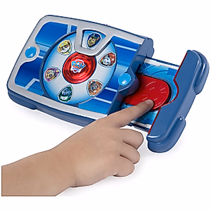 PAW Patrol, Be The Hero Chase Role-Play Set with Hat and Wrist Launcher, for Kids Aged 3 and Up