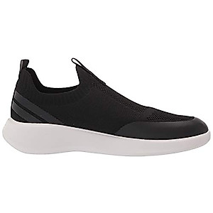 Koolaburra by UGG Women's Yosha Sneaker, Black, 9