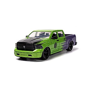 Marvel 1:24 Dodge Ram 1500 Die-Cast Car & 2.75" Incredible Hulk Figure, Toys for Kids and Adults