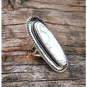 White Howlite Ring, Sterling Silver Ring, Antique Ring, Oval Shape Ring, Boho Style, Turquoise Howlite Ring, Promise Ring, Buffalo Ring, Bridesmaids Gift, Healing Crystal, Gypsy Ring, Vintage Style