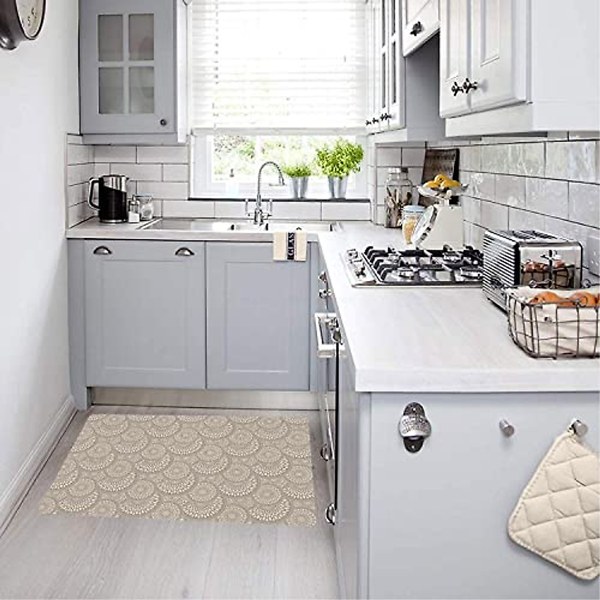 Shape28 Small Area Rug Mat Ultra-Thin Kitchen Rug Entrance Mat with Non Slip Rubber Backing Szie 20 inches x 16 inches Color Latte Design 1S