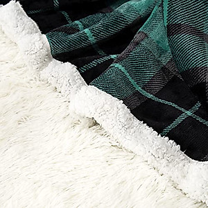 Gealaek Sherpa Throw Blanket Green Buffalo Plaid Blanket Fuzzy Soft Warm Cozy Reversible Microfiber Throw for Couch Sofa Bed Office Camping 50"x60"