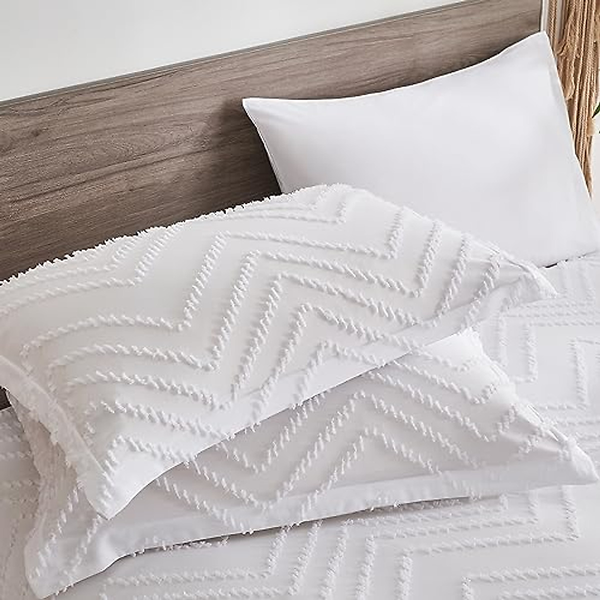FLYMME White Full Size Comforter Sets with Sheets,Tufted Bed in a Bag 7 Pieces, Chevron Boho Shabby Chic Farmhouse Bedding Set,Soft Microfiber Comforter for All Season（White,80”*90”）