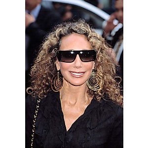 Posterazzi Poster Print Collection Marisa Berenson at Premiere of City by The Sea Ny 8262002 by Cj Contino Celebrity (16 x 20)