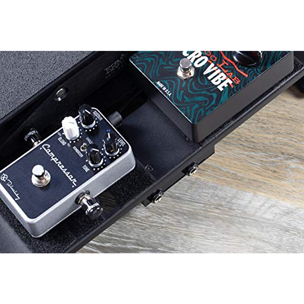 Voodoo Lab Dingus Dual Quarter Inch Feed-Thru for Dingbat Pedalboards