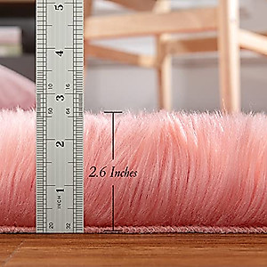 Maxsoft Fluffy Fur Rug for Bedroom, 3 x 5 Feet Coral Shaggy Faux Sheepskin Rugs for Girls Room Washable, Furry Throw Area Rugs for Dorm Living Room Kids Home Decor