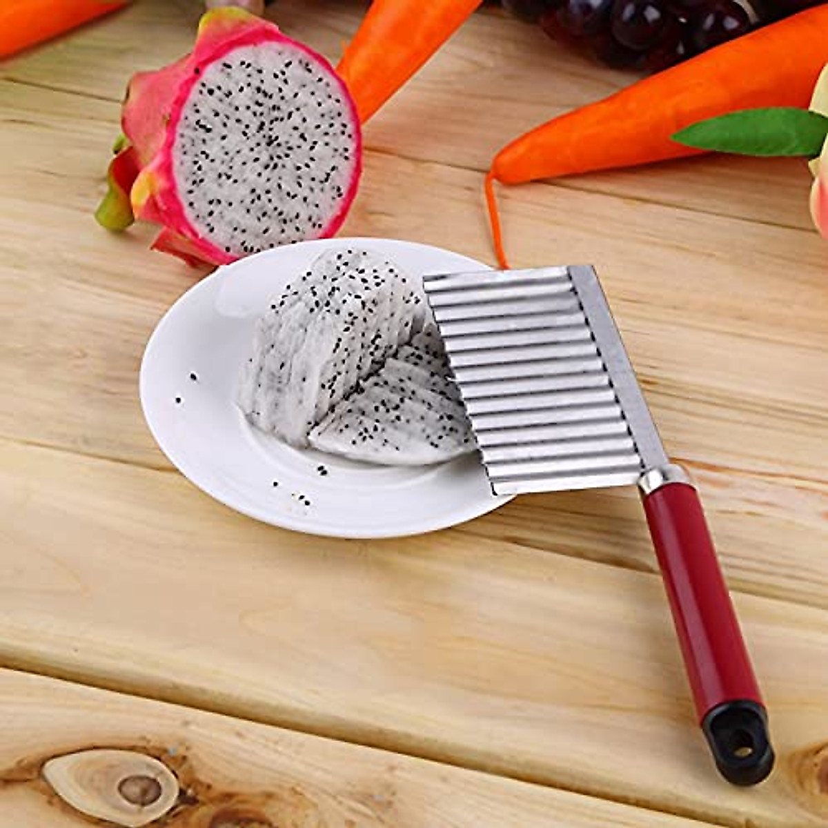 2 Pcs Potato Crinkle Cut knife, Stainless Steel Wavy Slicer, Decorative Knife for Fruits and Vegetables, Home Kitchen Wavy Blade Cutting Tool. For Carrot,Cheese,Potatoes Decoration Gadget (Black+Red)