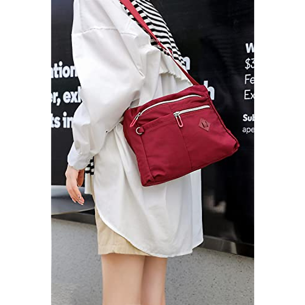 Medium Crossbody Purse Bag with Inside Key Hook Shoulder Bag for Everyday Travel Waterproof Nylon (Black)