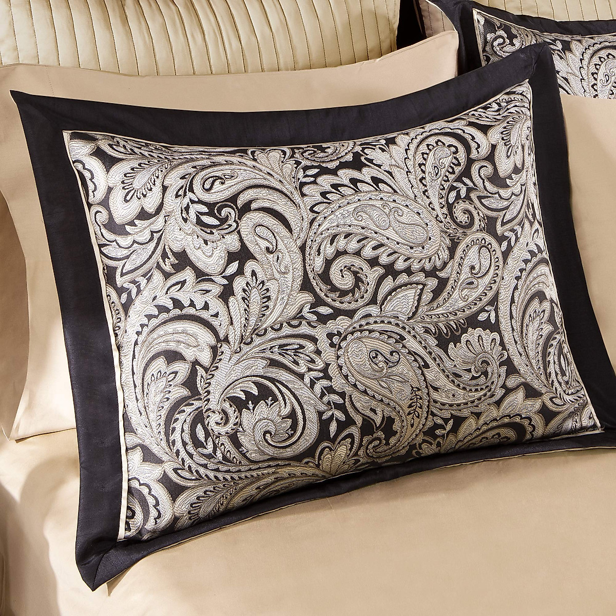 Madison Park Aubrey Cozy Comforter Set, Faux Silk Jacquard Paisley Design - All Season Down Alternative Bedding with Cotton Bed Sheets, Bed Skirt & Toss Pillows, King Black 12 Piece