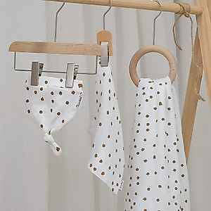 Baby Swaddle Blankets Set with Matching Hat and Drool Cloth Organic Cotton Muslin Blanket Soft Newborn Wrap Receive Blanket Photography Prop Large 47 * 47 Shower Gifts for Boys Girls (Goose)