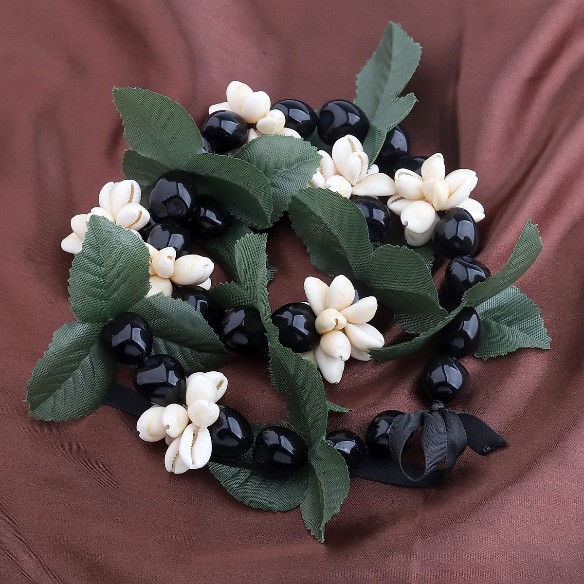 KUIYAI Hawaiian Kukui Nut Necklace with Chunky Heart-Shaped Beads Ribbon Tie Closure (30ShellBeads-Blk)