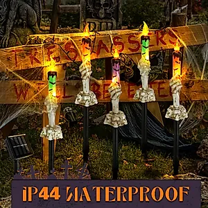 Solar Halloween Pathway Lights Outdoor 5 Pack Solar Halloween Stake Lights Skeleton Hands Hold Candle 2 Modes Halloween Decorations Halloween Walkway Lights for Halloween Garden, Yard, Lawn Decor
