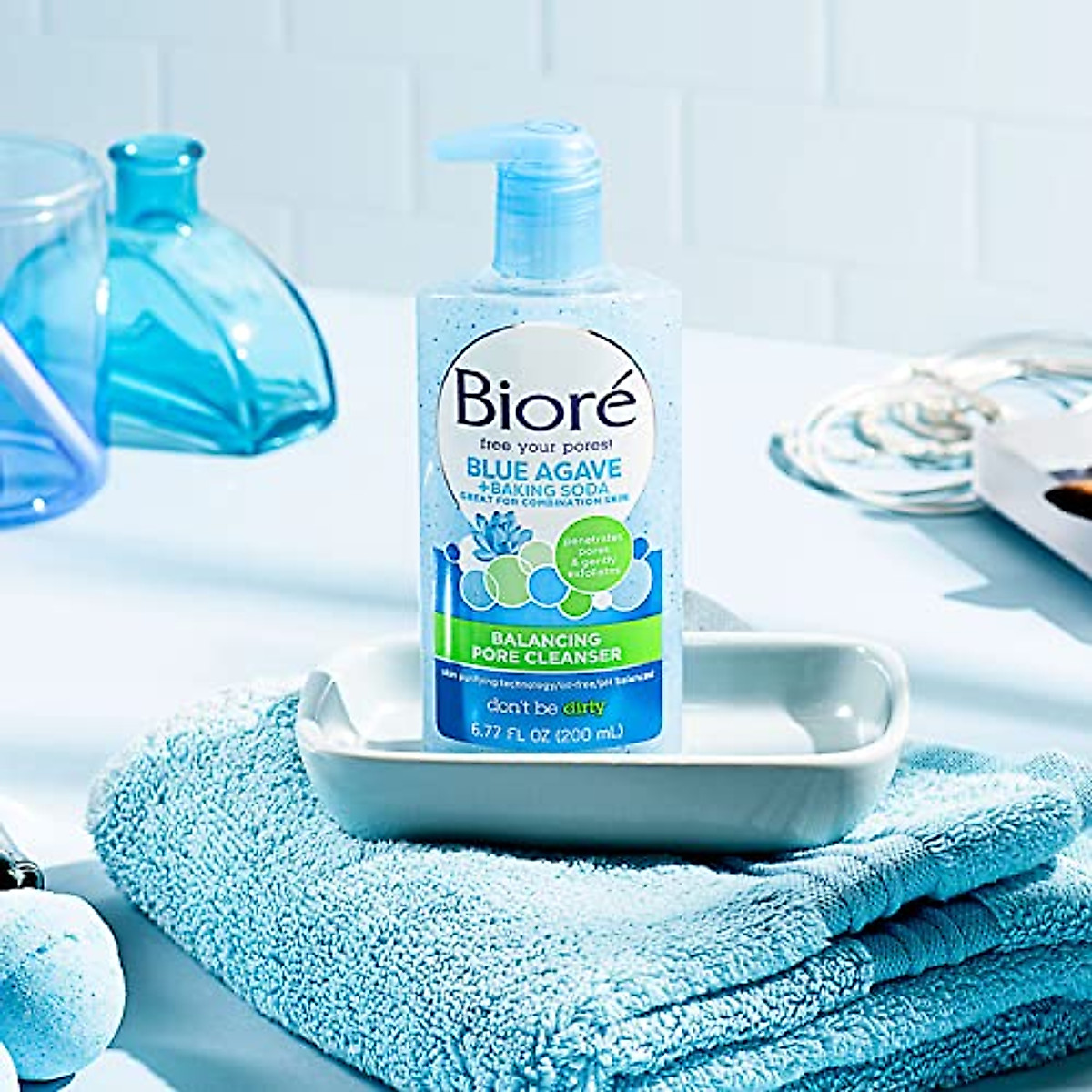 Bioré Daily Blue Agave + Baking Soda Balancing Pore Cleanser, Liquid Cleanser for Combination Skin, to Penetrate Pores & Gently Exfoliate Skin, 6.77 Ounce