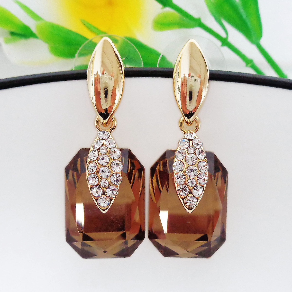 Navachi 18k Gold Plated Spindle Shape Metal White Crystal Square Brown Zircon Dangle Az1949 Stud Earrings