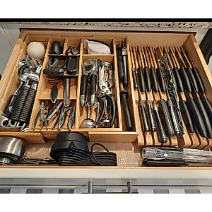 Adethkoro Bamboo Expandable Silverware Organizer and Utensil Organizer, Drawer Organizer Kitchen Utensil, flatware organizer and Cutlery Tray for drawer, for Spoons, Forks, Knives in Kitchen