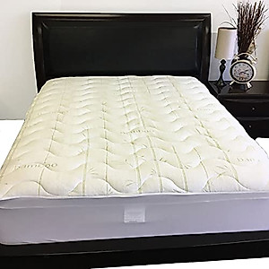 Royal Hotel Bedding Hypoallergenic Cool Bamboo Jacquard Fitted Mattress Topper Queen Size Extra Plush and Soft Mattress Pad